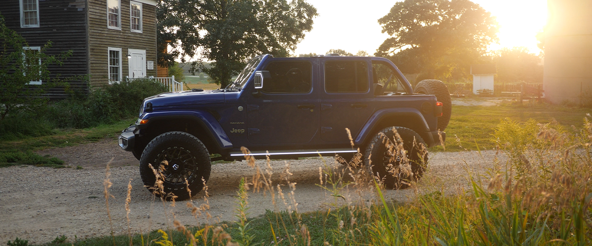 Jeep Lumastep M1 Light Up Running Boards - Wrangler & Gladiator